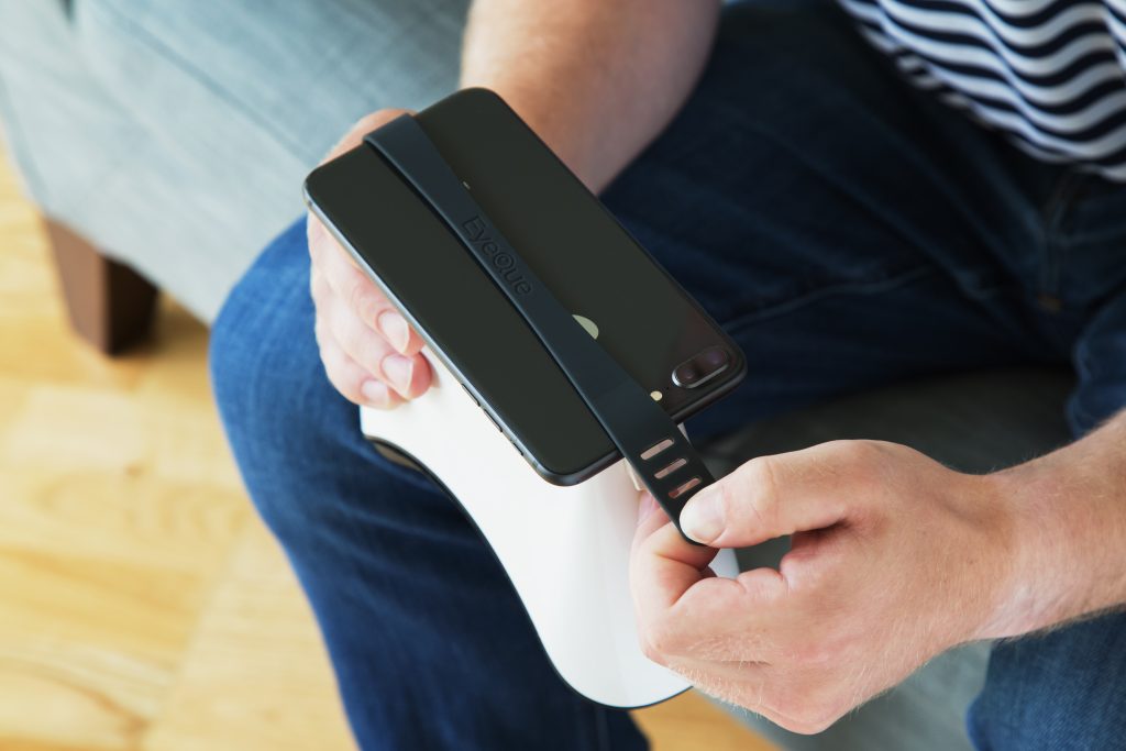 How To Test Your Vision At Home: A Guide To Eye Tests For Kids & Adults