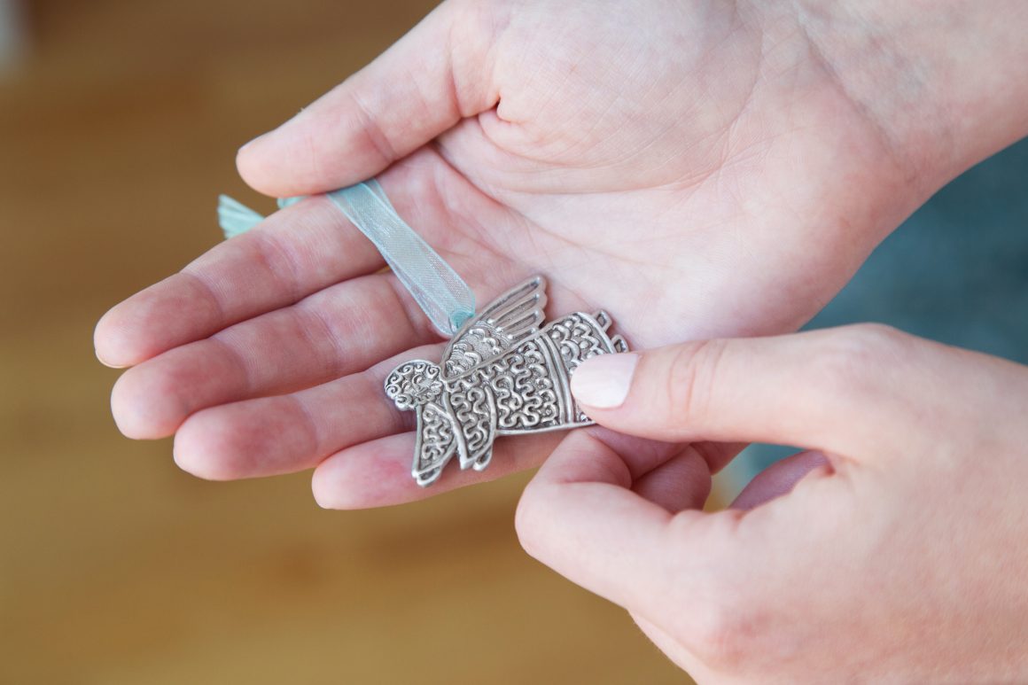 Unique Sympathy Gifts to Celebrate Beloved Memories – Discover What's ...