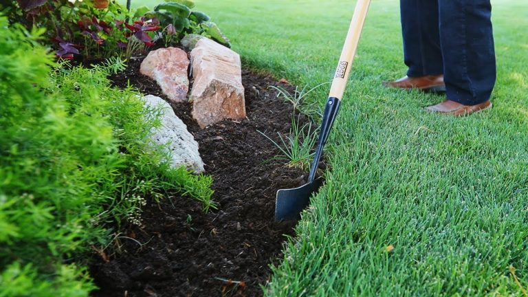 How To Edge A Flower Bed And Other Useful Gardening Tips – Discover ...